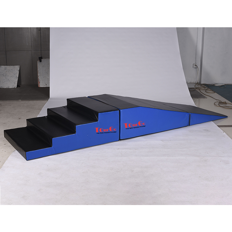 Gymnastics Folding Wedge Mat Hand Stand Walk Ramp With Stairs - TourGo ...