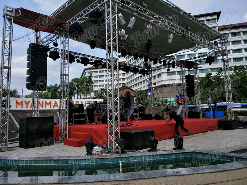 Tourgo Concert Stage Roof Truss Design , Aluminum Roof Truss Frames ...