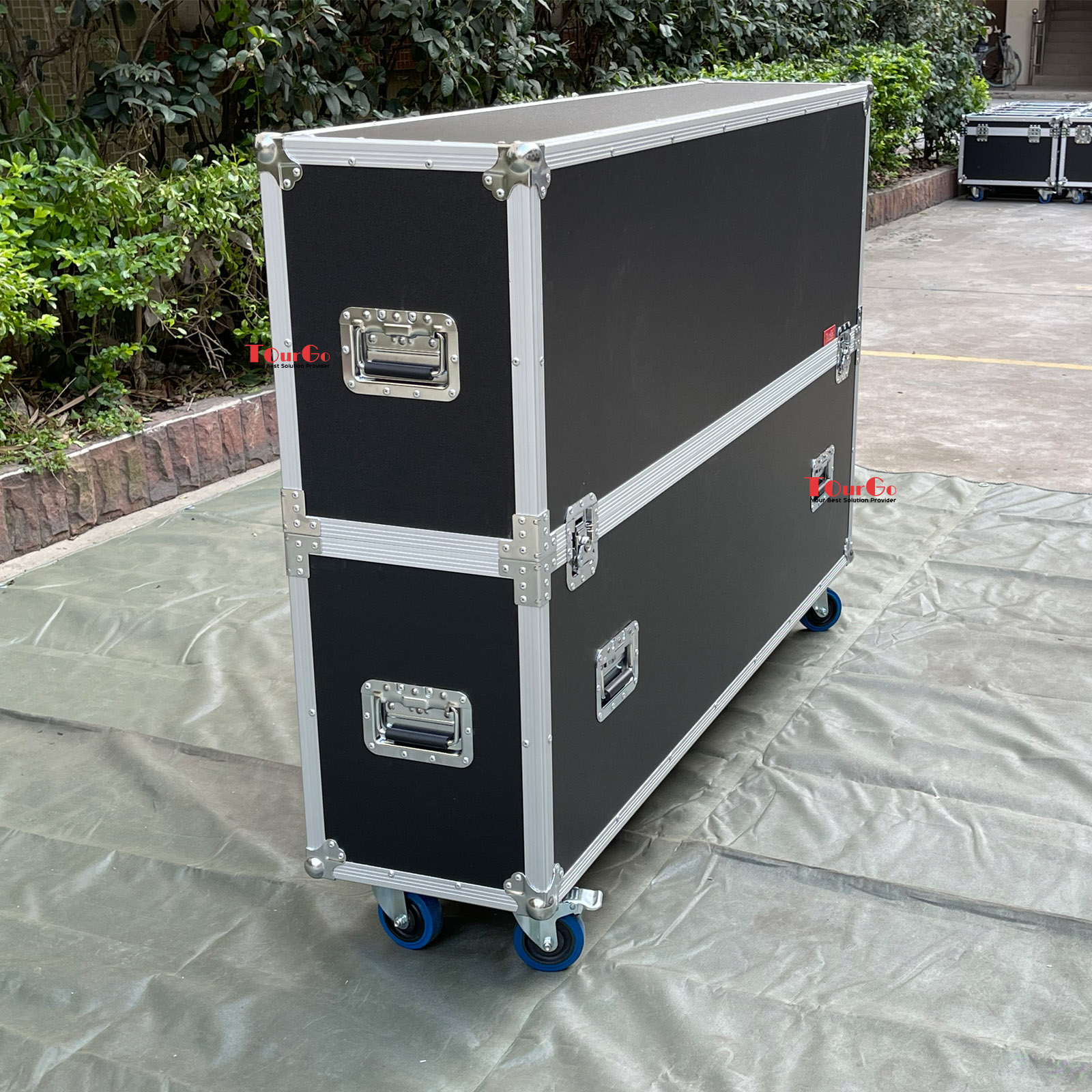 Single 55"-65" Universal Adjustable LCD/LED/Plasma TV Flight Case With ...