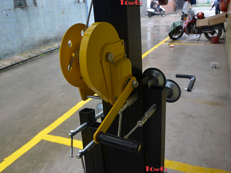 Global Truss Heavy Duty Crank Stand with 7m Height 260kg Load Capacity ...