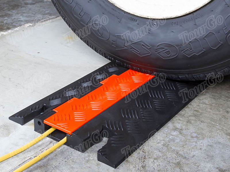 1-Channel Guard Dog Cable Protector Ramp for 0.75″ diameter cable ...